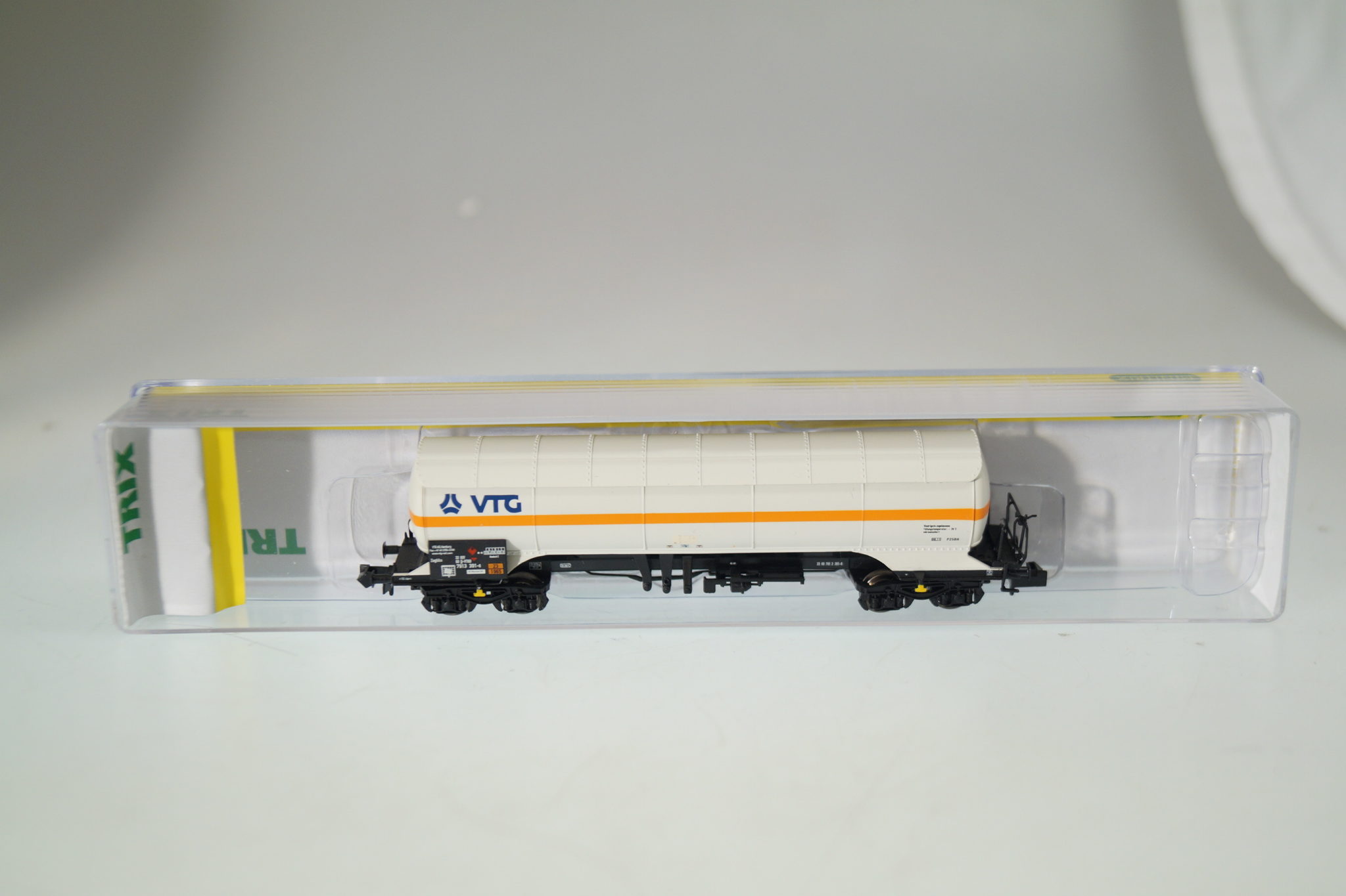 Spur N: Minitrix 15265-01 Kesselwagen VTG, neu - gearontologist