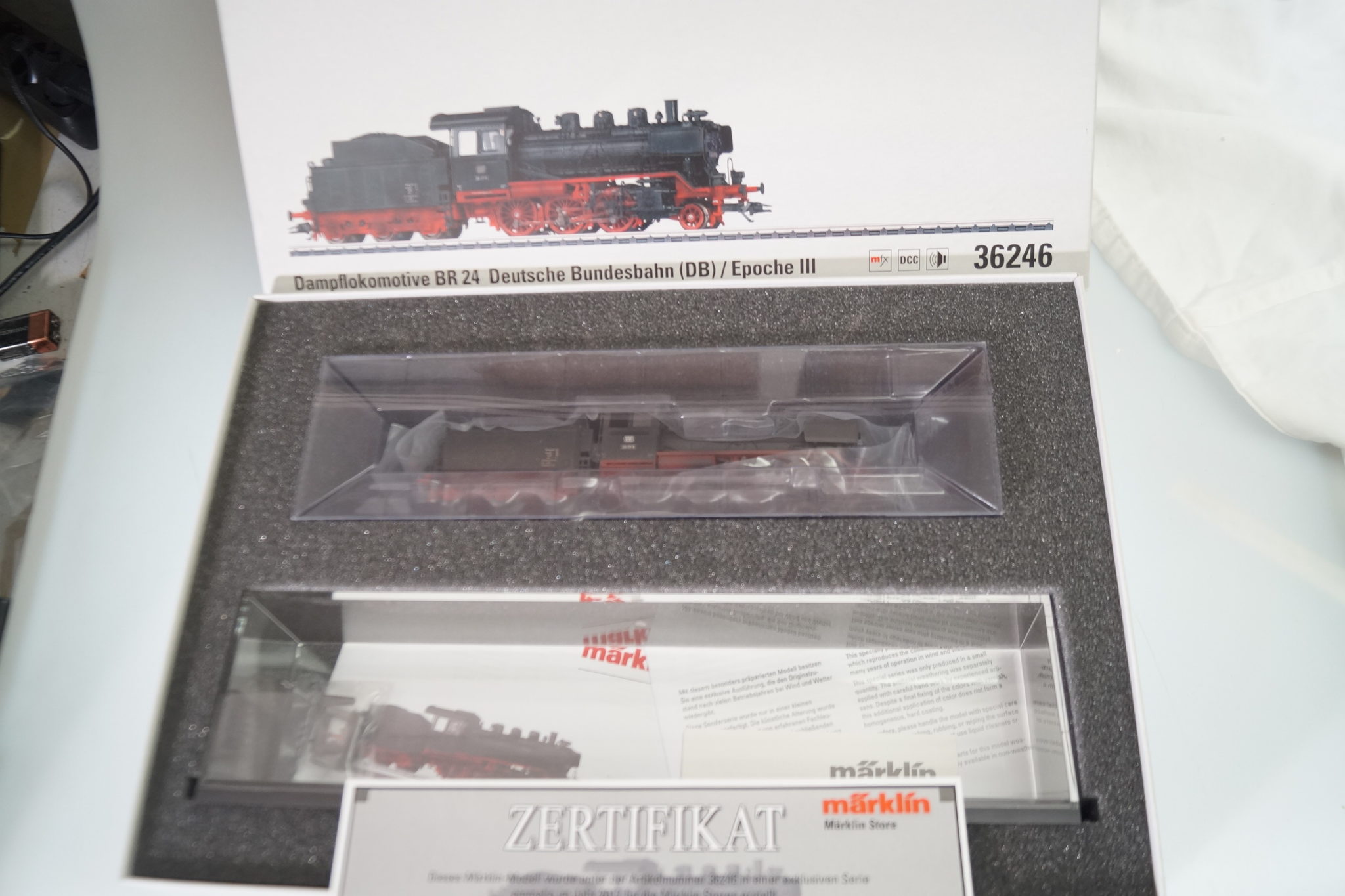 h0 Märklin 36246 Dampflok BR 24 mfx, Sound, neu - gearontologist