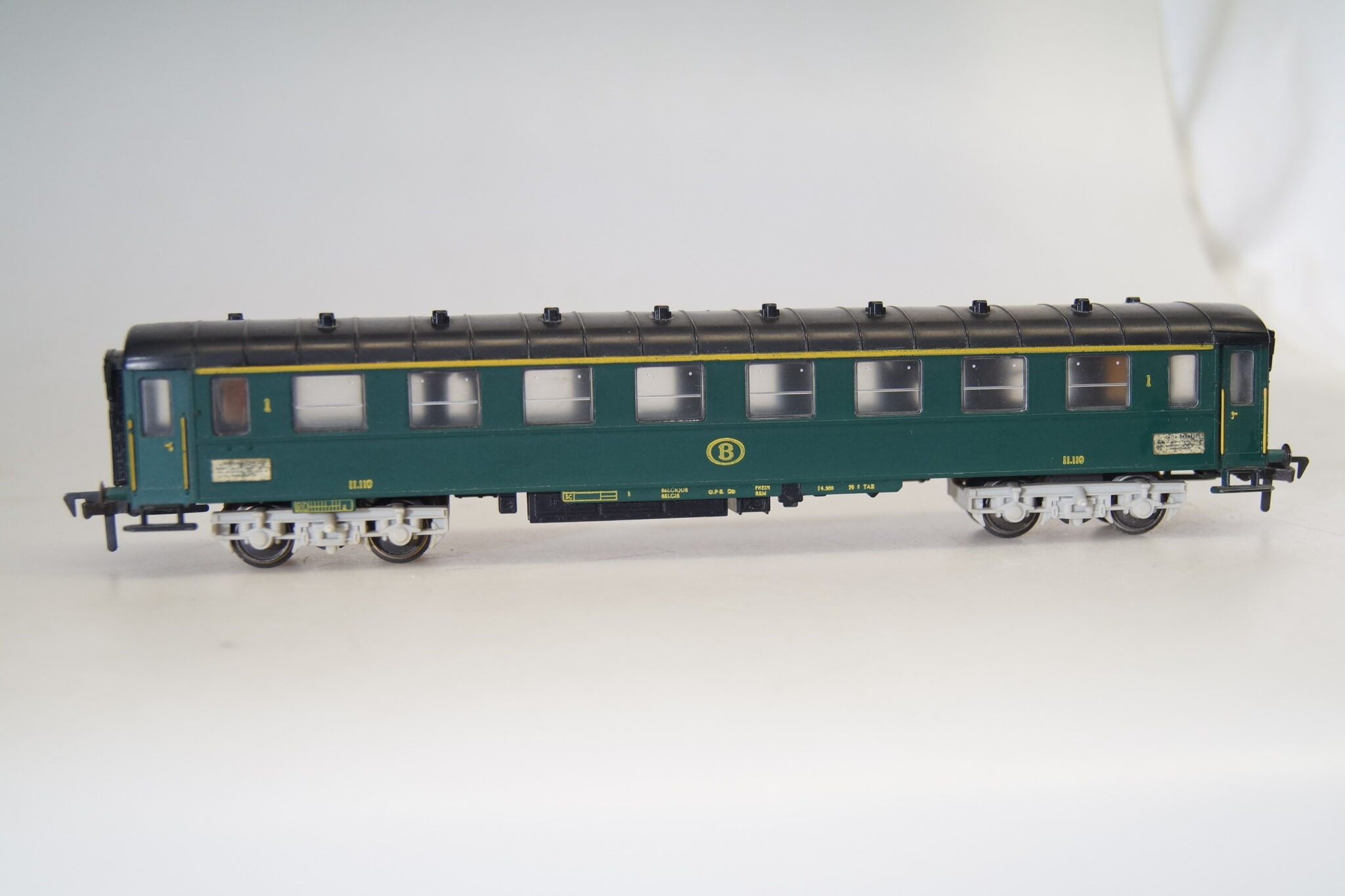 nr.2: Fleischmann H0 Personenwagen SNCB 1.Kl. 11.110, BEL. – gearontologist
