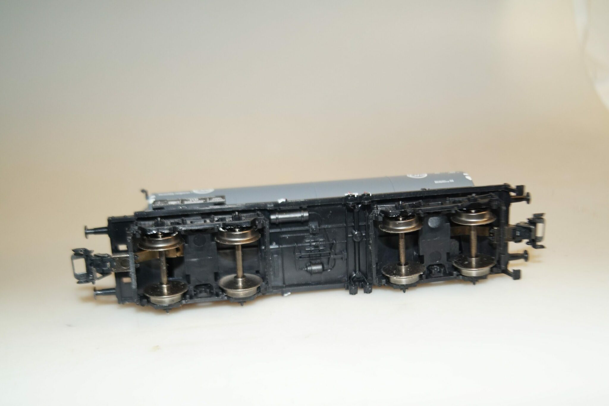 h0 Märklin 46539 Kesselwagen Eva, top/DC-Achsen – gearontologist