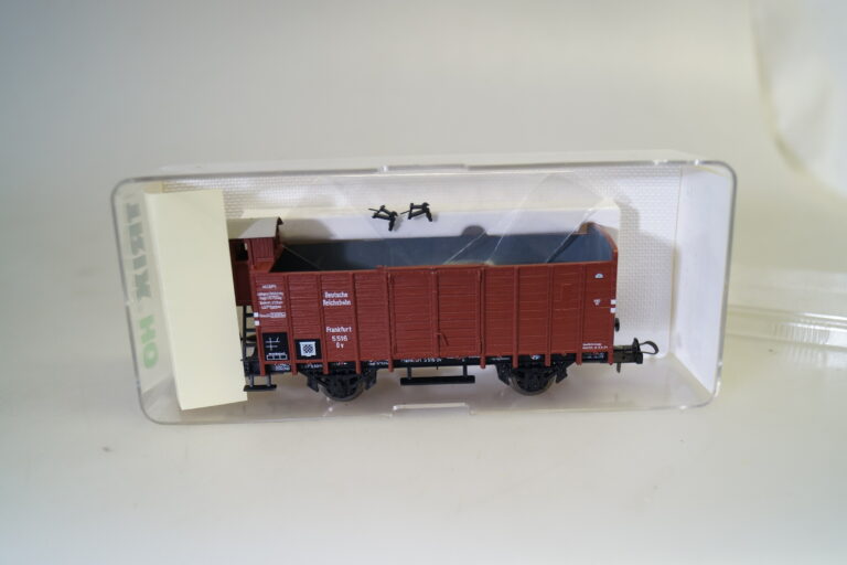 H0 TRIX 23584: Güterwagen Ov ‚Frankfurt 5516‘, top/ovp - gearontologist