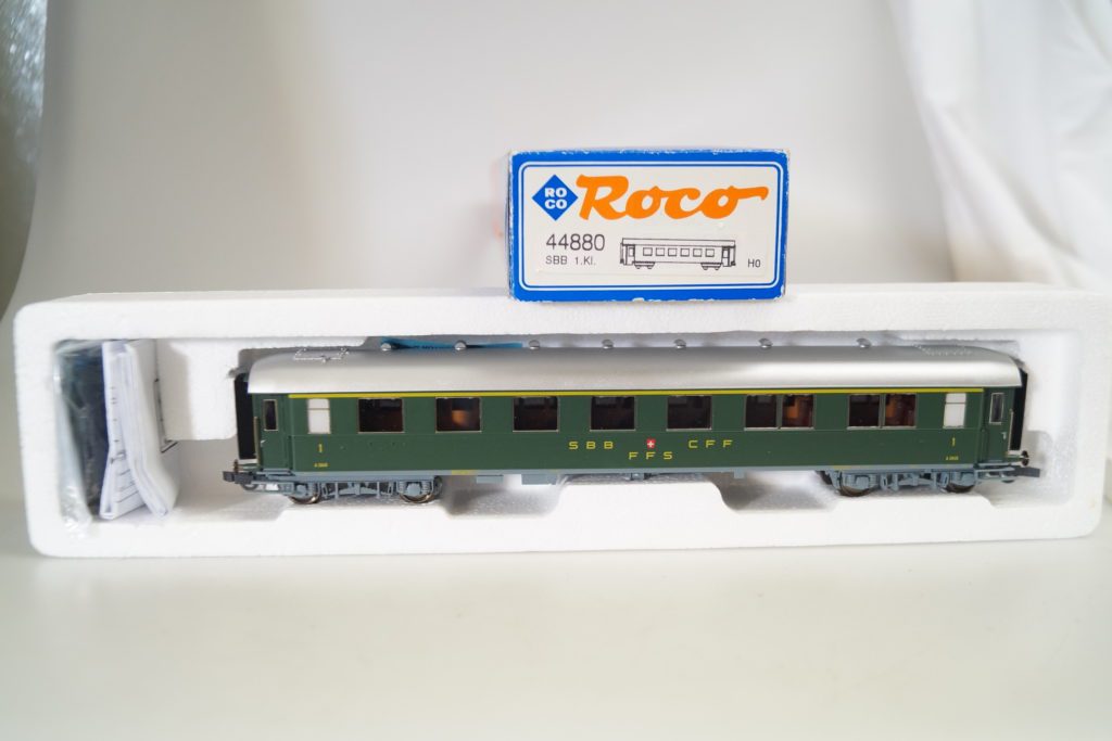 ROCO H0 44880 Personenwagen 1.Kl. SBB CFF FFS, top/ovp - gearontologist