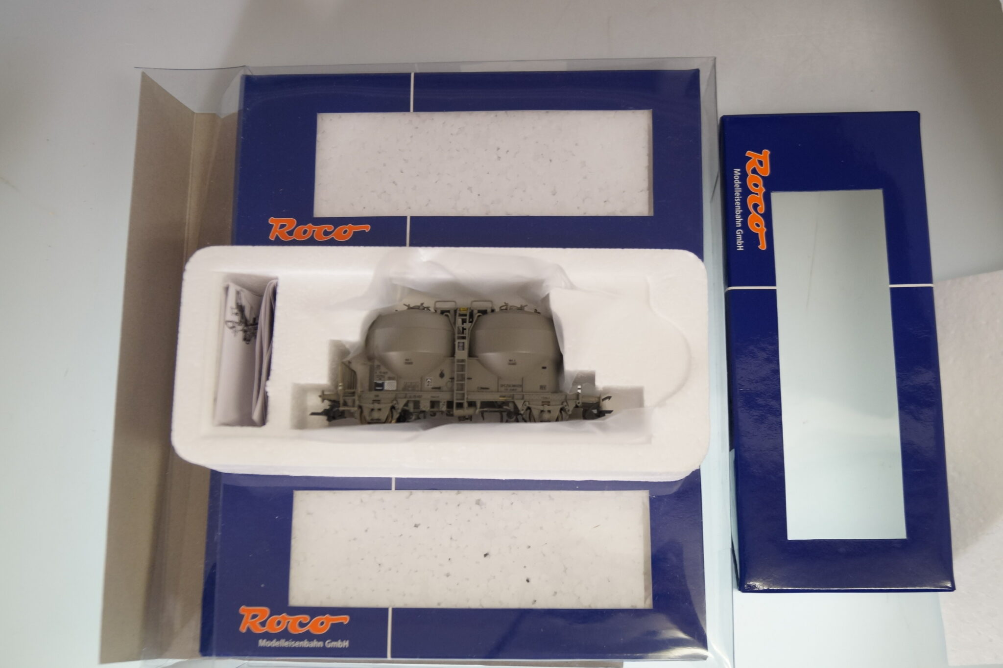 AC-Achsen! ROCO H0 66012 Zementsilowagen-Set (3 Stück), neuw./ovp ...
