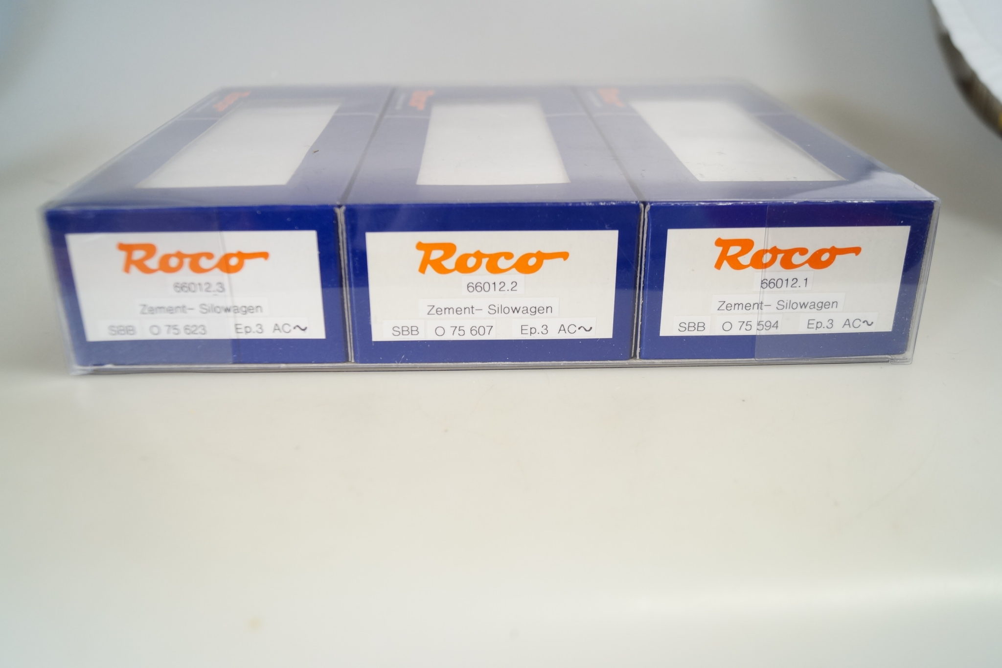 AC-Achsen! ROCO H0 66012 Zementsilowagen-Set (3 Stück), neuw./ovp ...