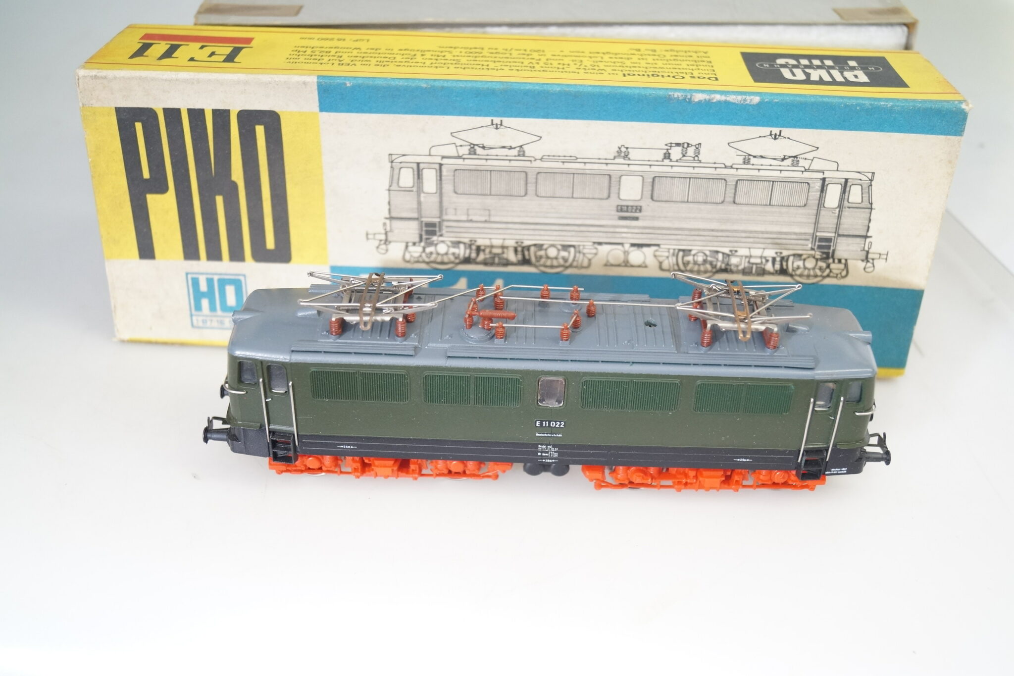 h0 Piko E-Lok E11, top/ovp – gearontologist