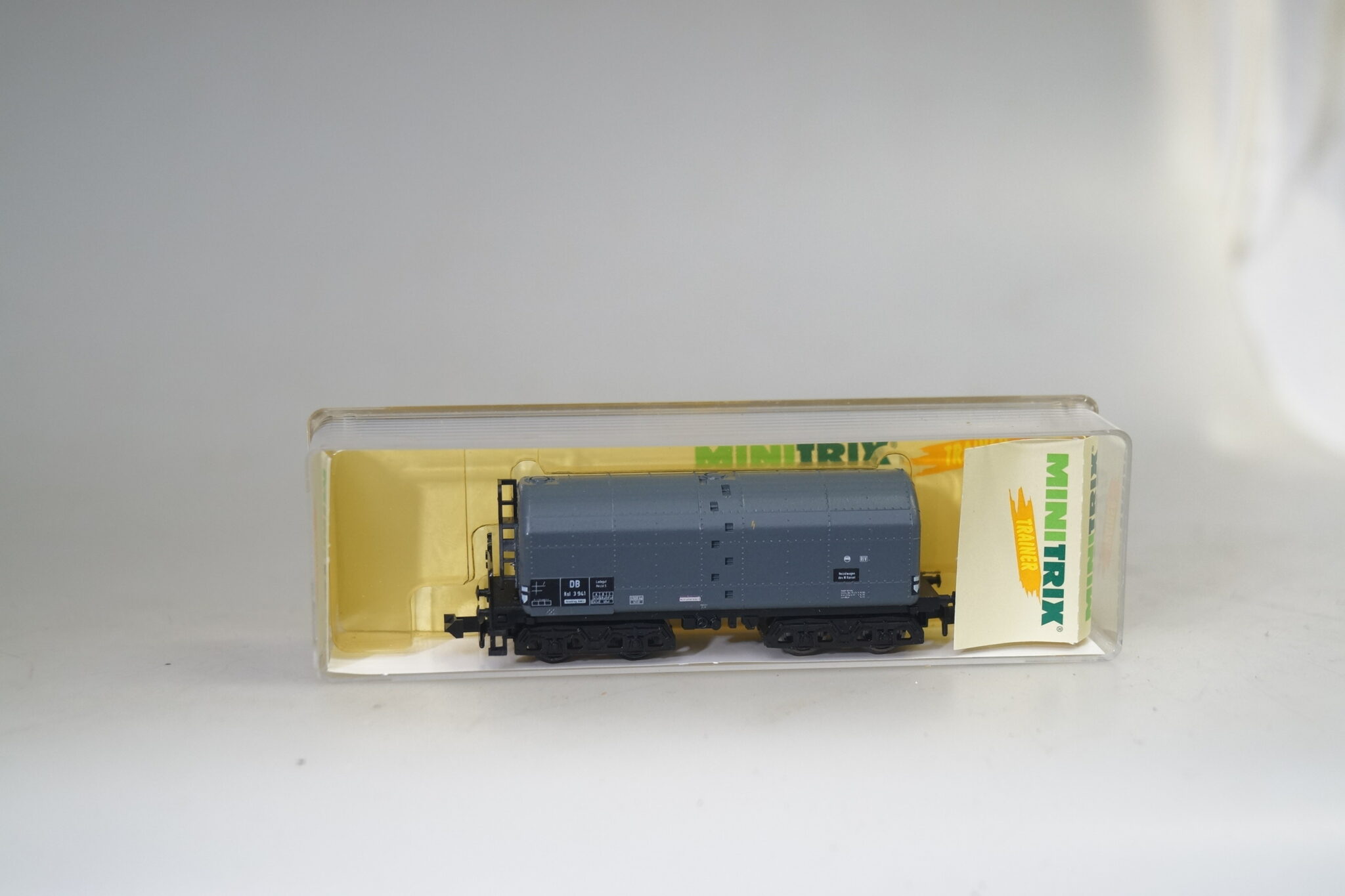 Spur N: Minitrix 18073 Heizölwagen, top/ovp – gearontologist