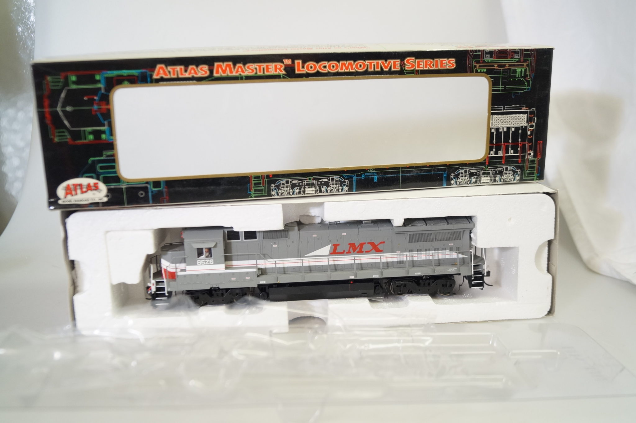 H0: 9010 Atlas Master US-Diesellok Dash 8-40B LMX #8526, neuw./ovp/DCC - gearontologist