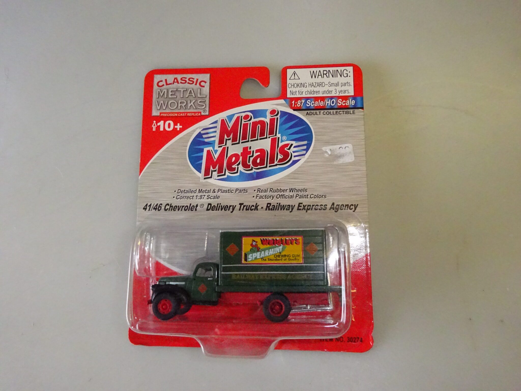 1:87 Classic Metal Works mini metals 30274 Chevrolet Box Truck REA ...