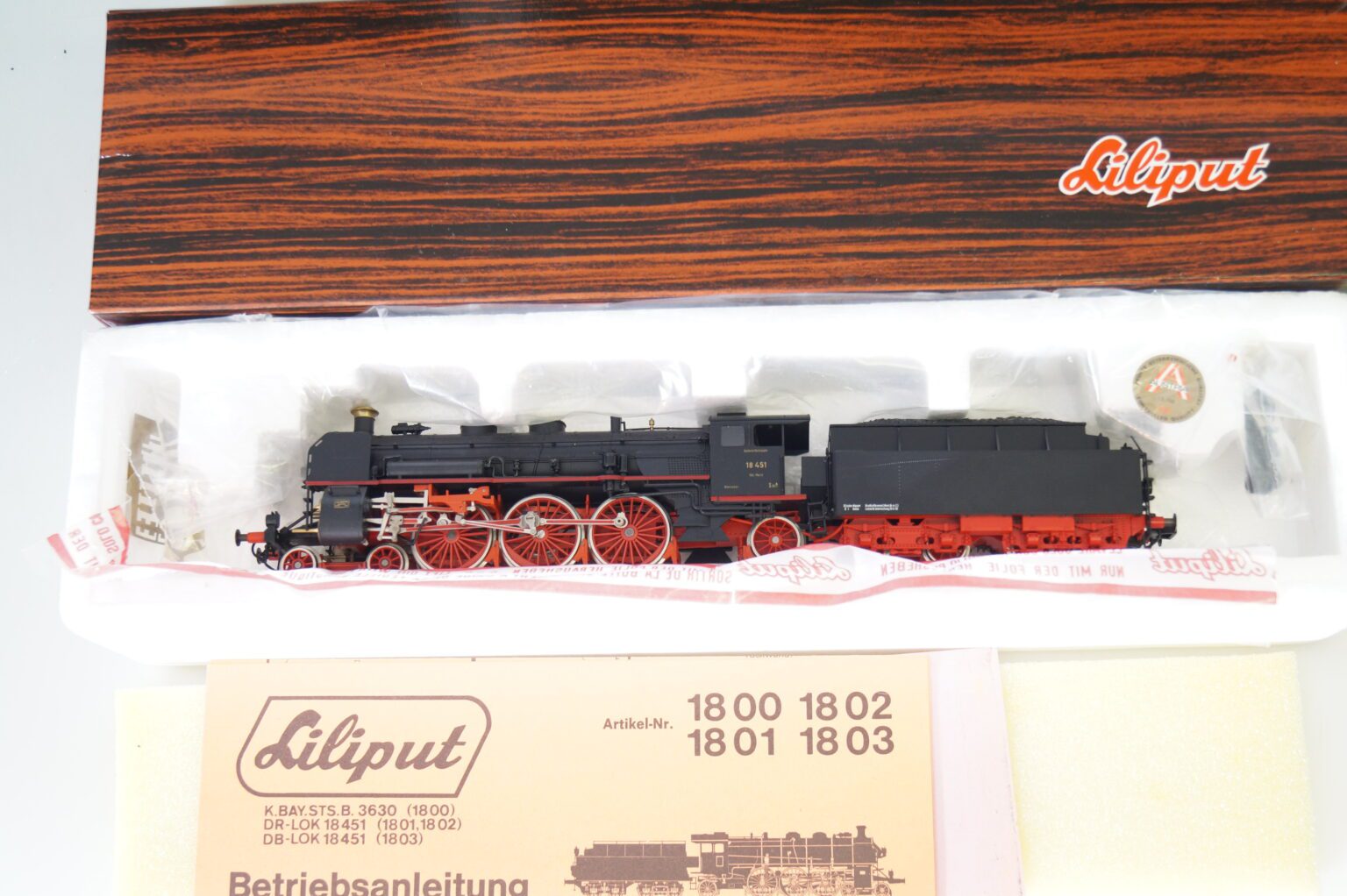 Liliput h0: 1802 Dampflok BR 18 451 Rheingold, top/ovp - gearontologist