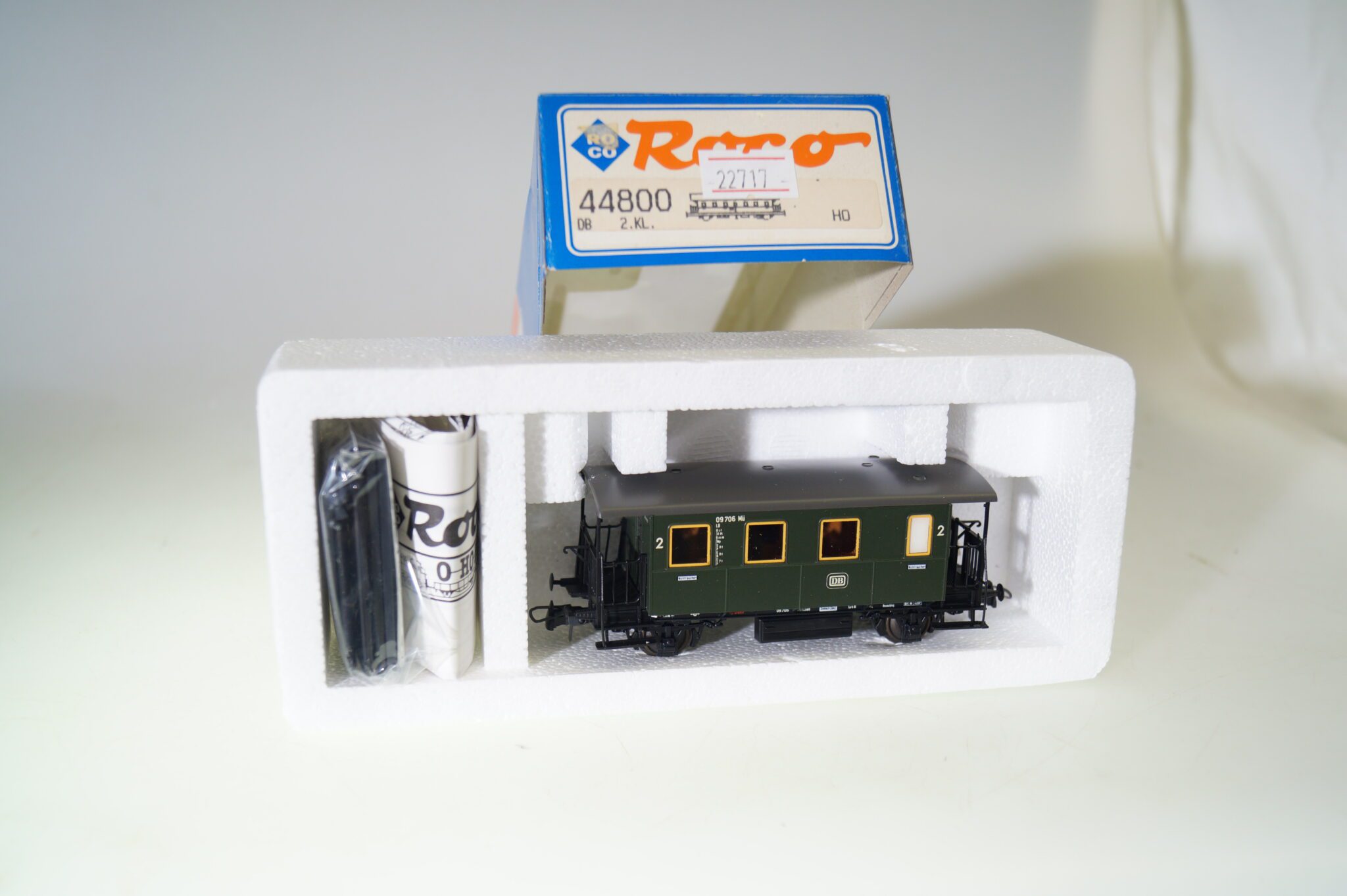 h0 Roco 44800 Lokalbahnwagen 2.Kl., neuw./ovp - gearontologist