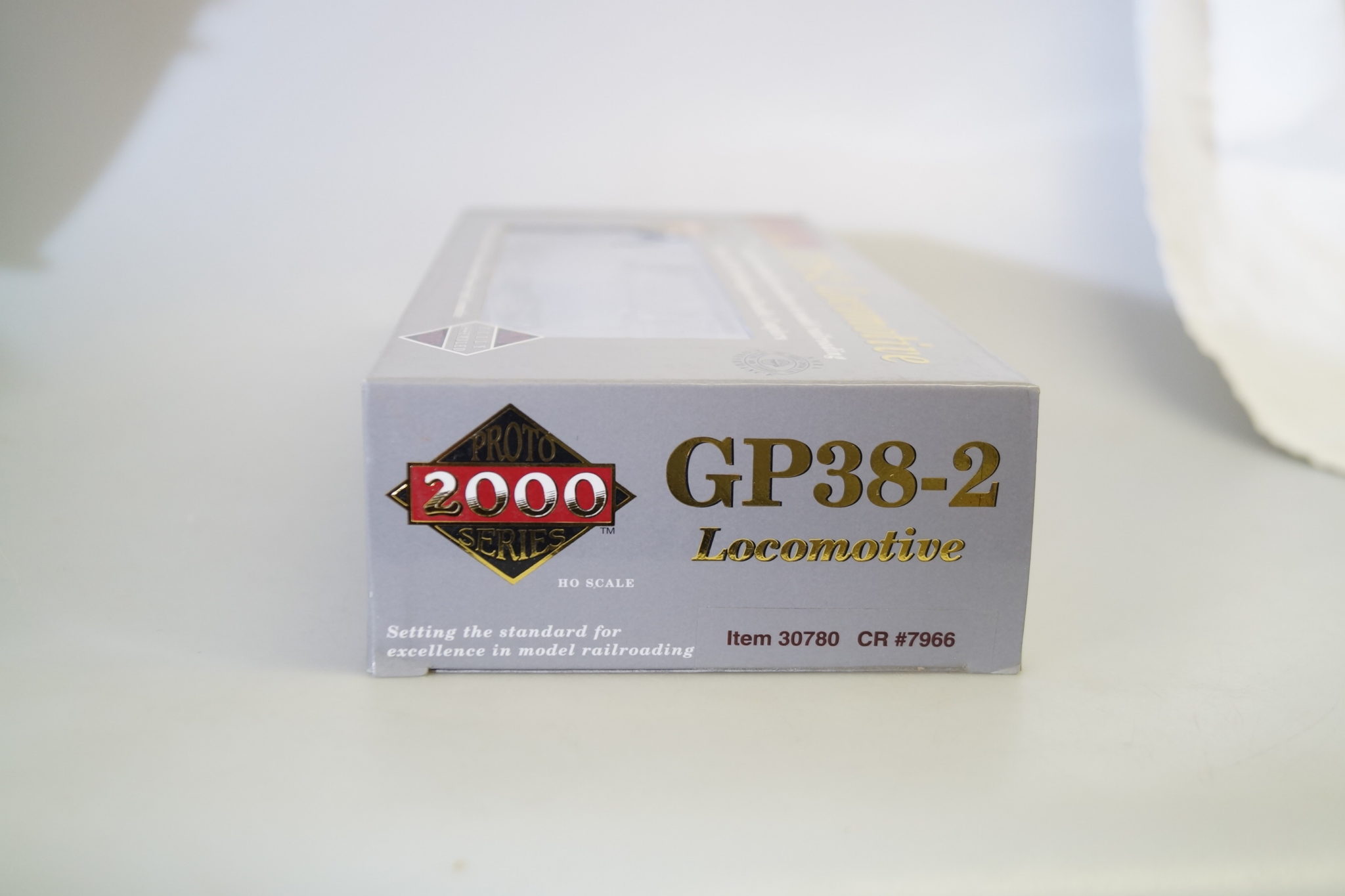 h0: 30780 Proto 2000 US-Lok GP-38-2 Conrail #7966, neuw./ovp ...