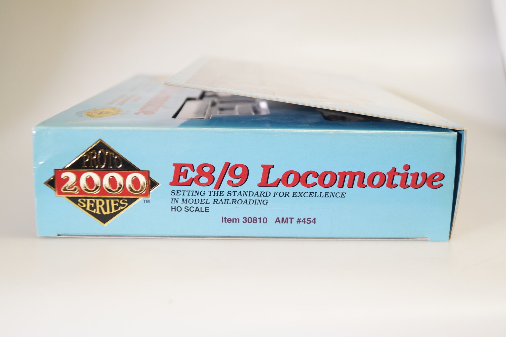 H0 30810 Proto 2000 US-Lok E8/9 Amtrak #454, top/ovp/NCE decoder ...