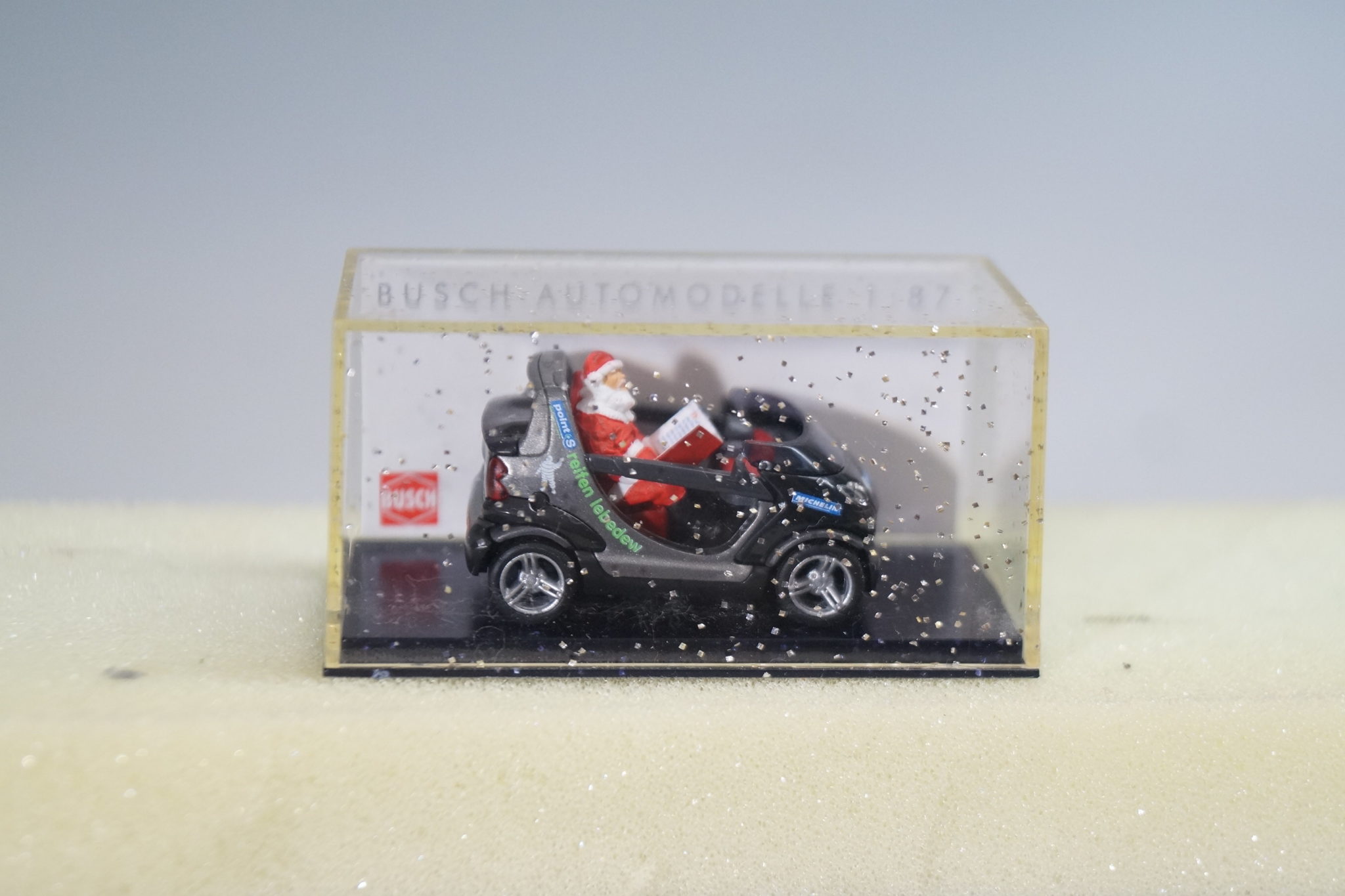 1:87 Busch 48978 Smart Cabrio Weihnachten, neu - gearontologist