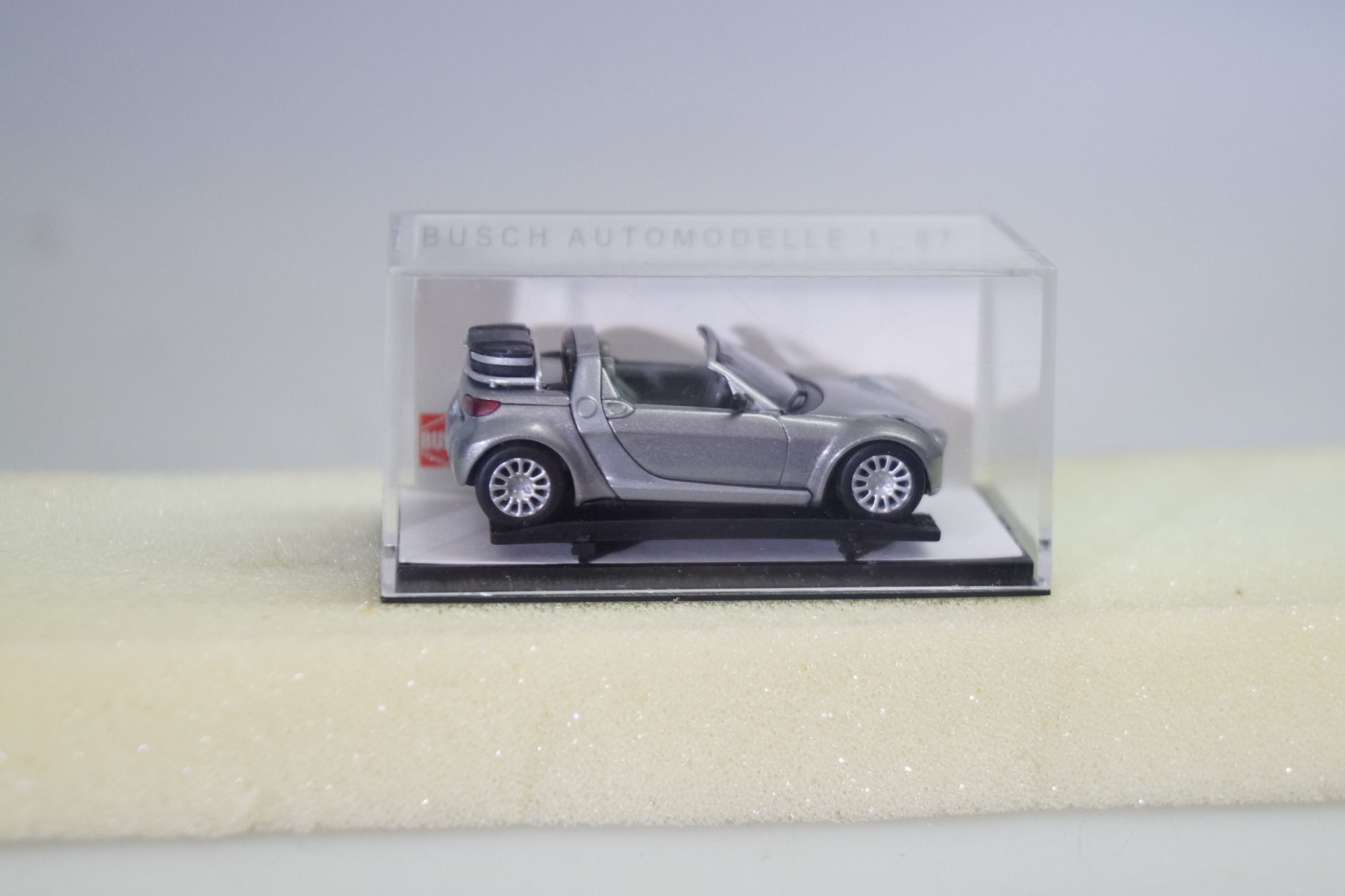 1:87 Busch 49302 Smart Roadster Traveller, neu - gearontologist