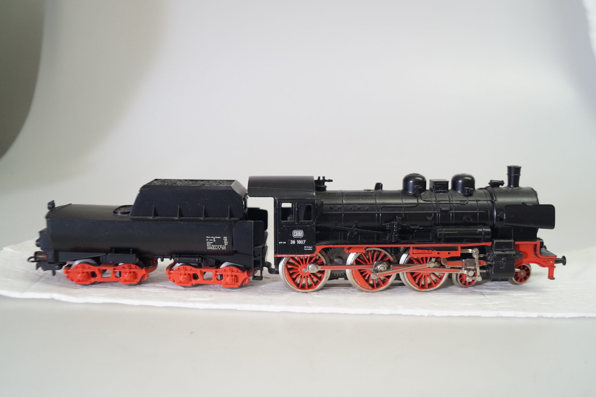 h0 Märklin 3098 Dampflok P8 BR 38, top/ovp – gearontologist