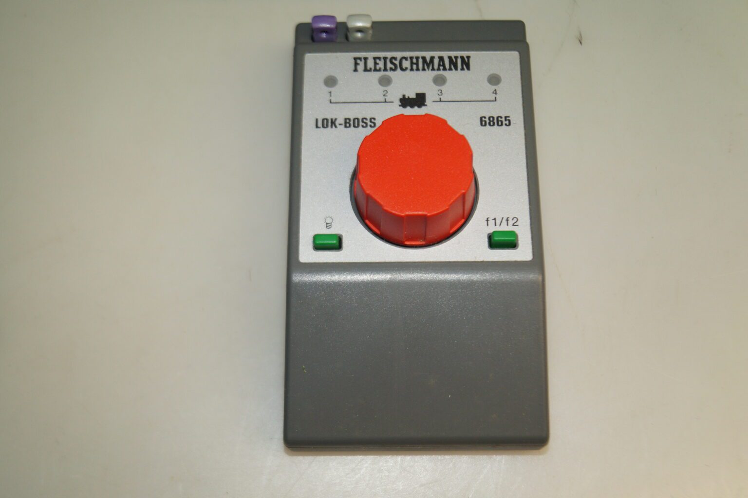 h0 Fleischmann 6802 Twin Center + 6811 Trafo + 6865 Lok-Boss + Trafo, sauber - gearontologist