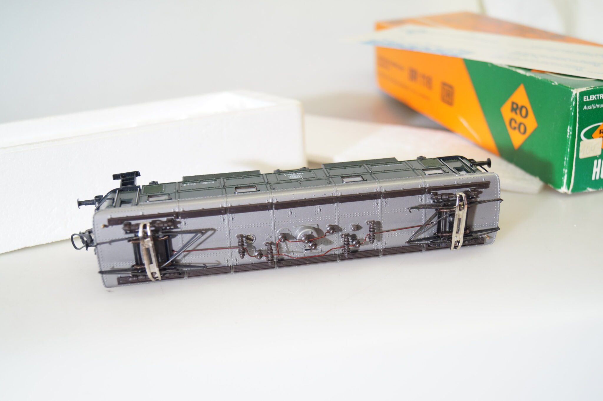 h0: ROCO 14143 E-Lok BR 116, top/ovp/AC - gearontologist