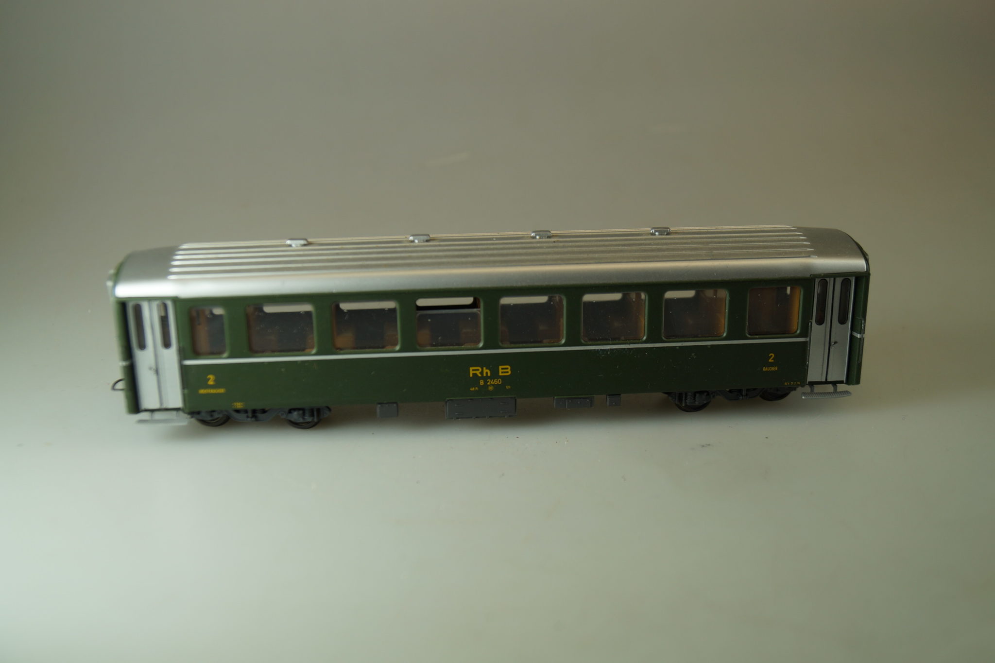 H0e Bemo 3057: Personenwagen 2.kl.RhB 'B2460' – top - gearontologist