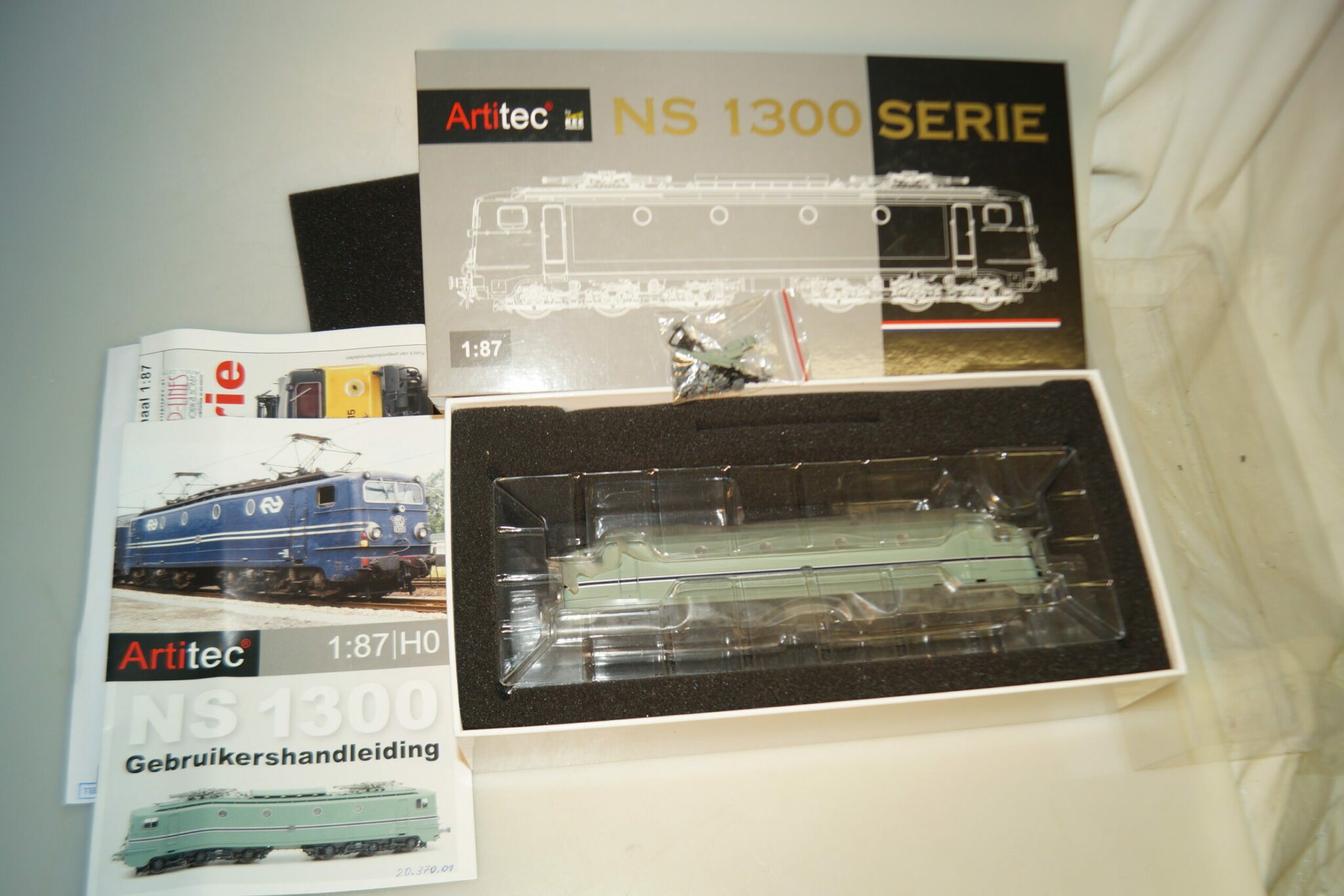 H0: Artitec 20.370.01 E-Lok NS 1305, neuw./ovp/DCC - gearontologist