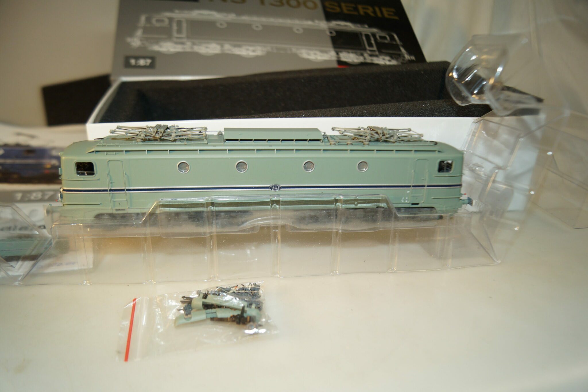 H0: Artitec 20.370.01 E-Lok NS 1305, neuw./ovp/DCC - gearontologist