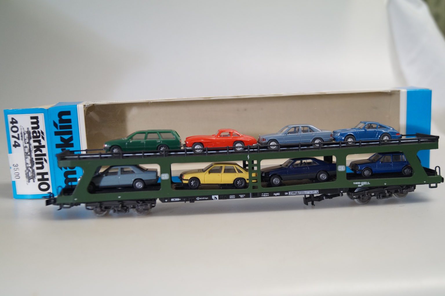 h0 Märklin 4074 Autotransportwagen + 8x Wiking-Auto, neuw./ovp ...