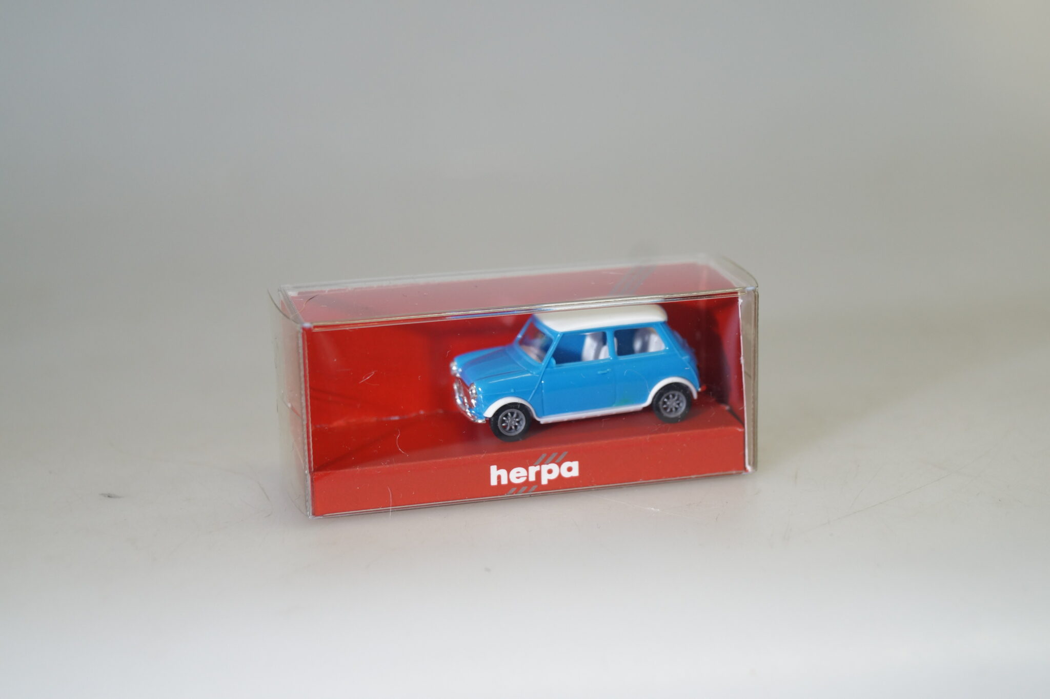 1:87 Herpa Mini Cooper baby-blau, Dach weiss, neuw./ovp - gearontologist