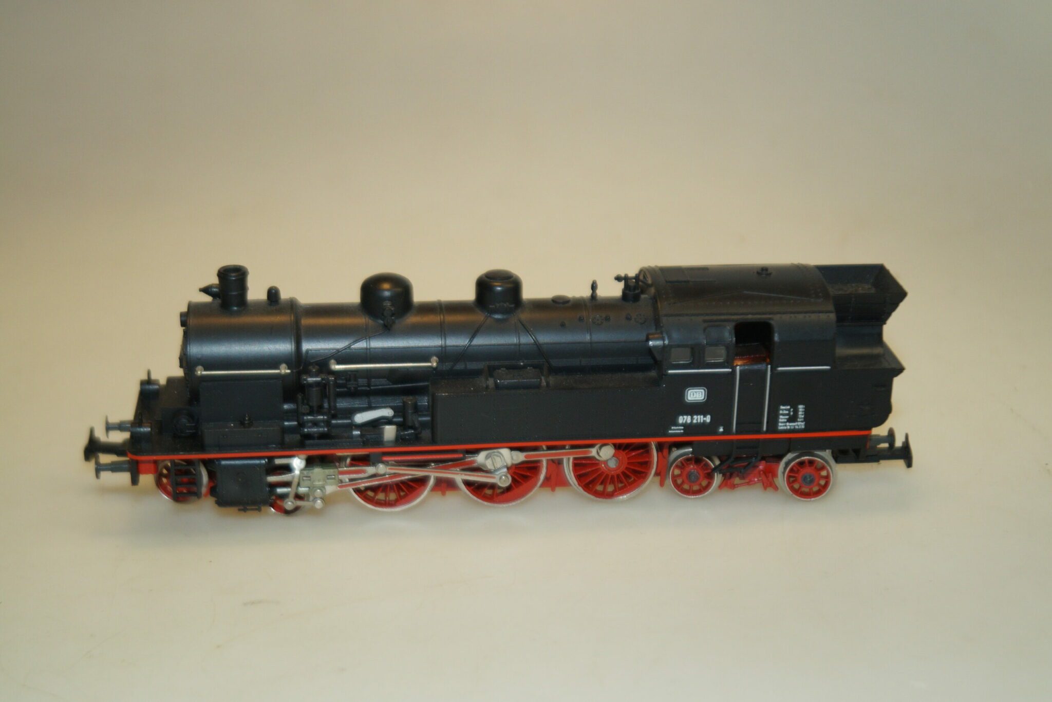 Liliput h0: 78 01 Dampflok Br 078 211-0 - gearontologist