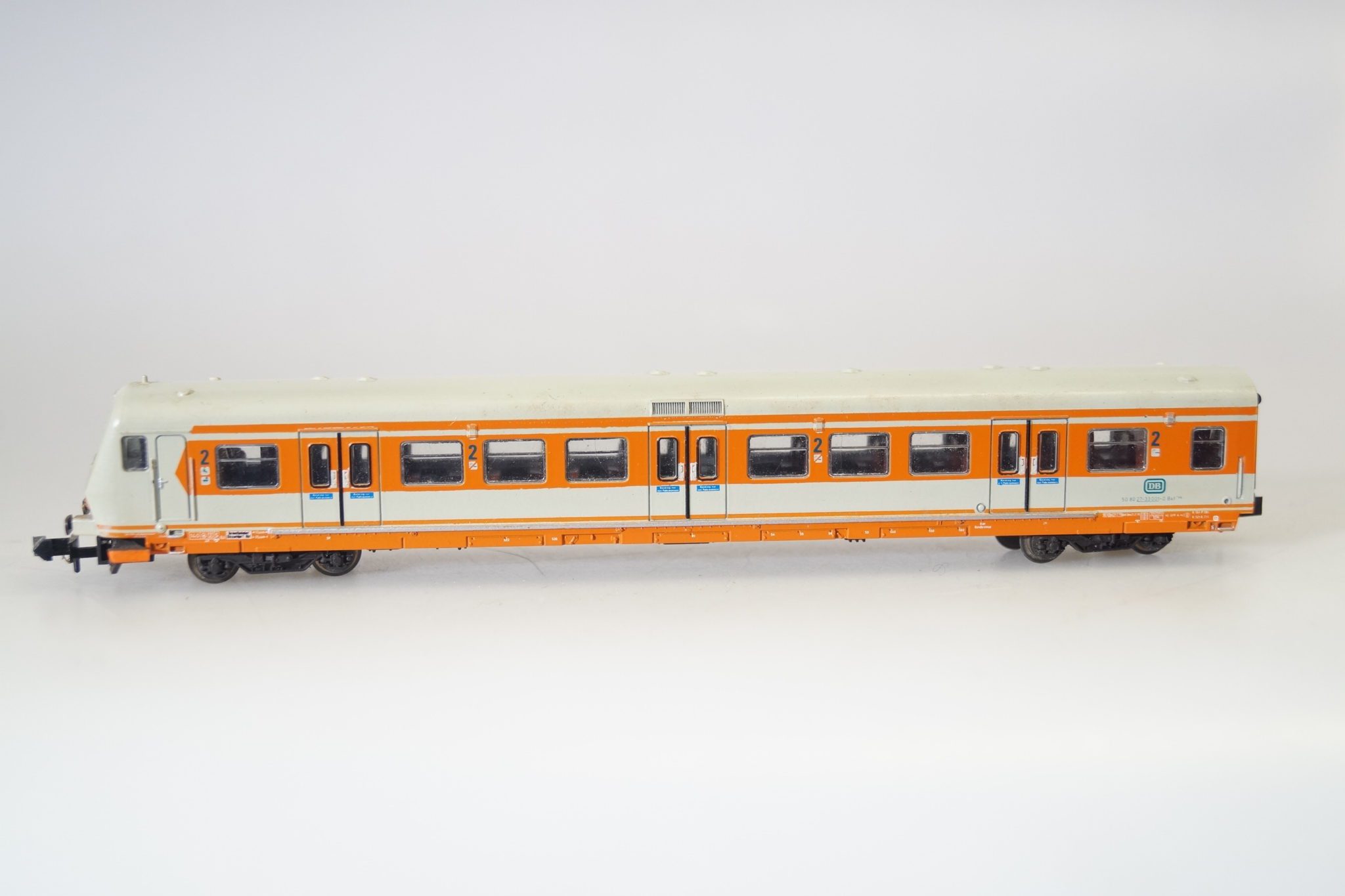 Spur N Minitrix 13143 S-Bahn-Steuerwagen 2. Kl., top/BEL. – gearontologist