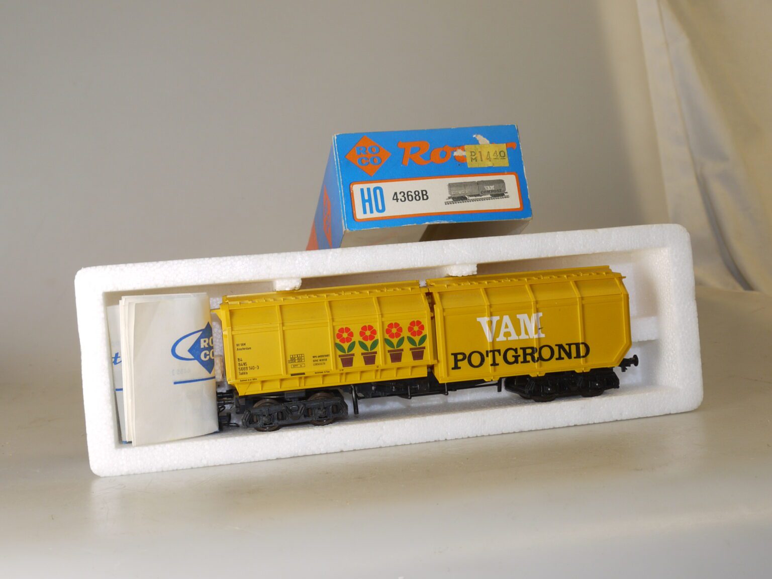 H0 Roco 4368/46229 Müllkippwagen NS VAM Potgrond, neuw./ovp/AC-Achsen ...