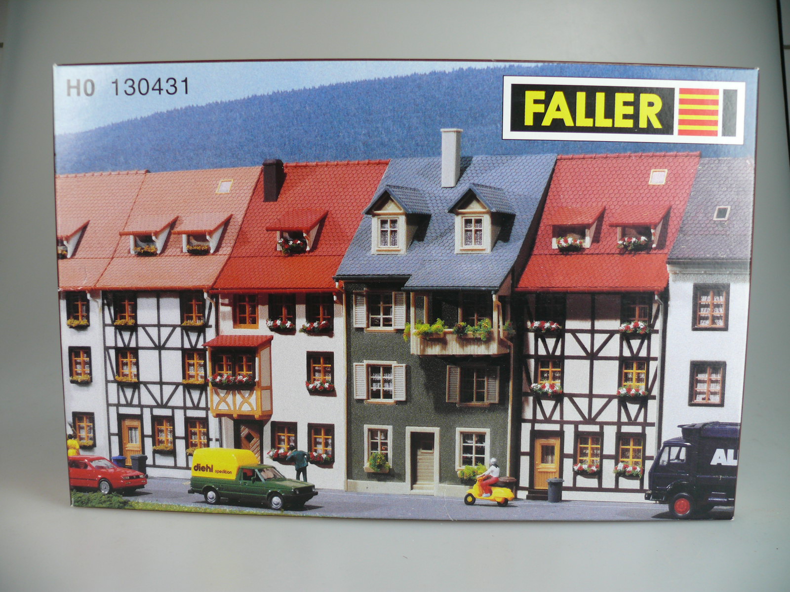 H0 Faller 130431 ‘Zwei Reliefhäuser’, neu - gearontologist