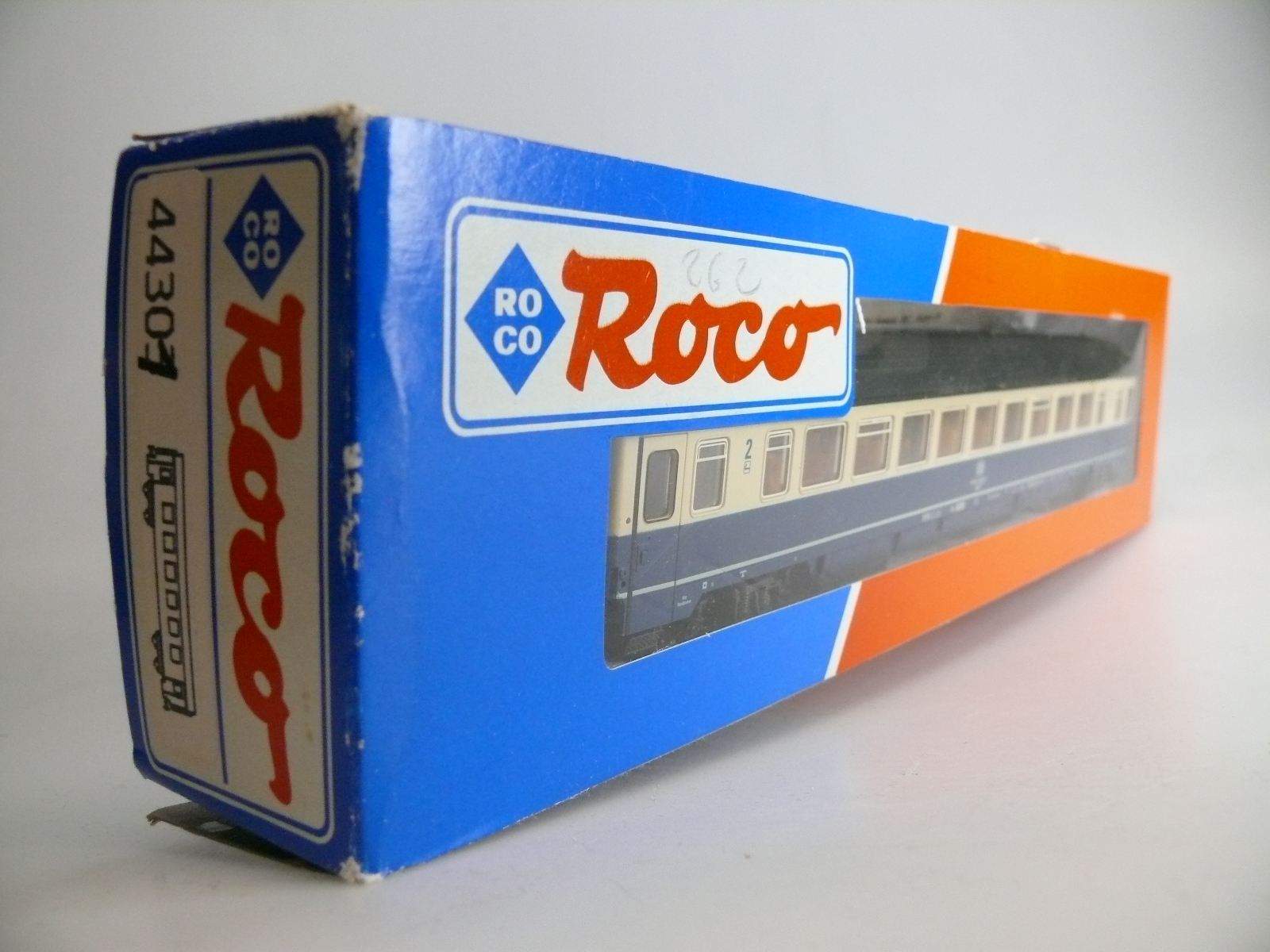 ROCO H0 44301 PERSONENWAGEN/GROSSRAUMWAGEN 2.KL. DB, top/ovp ...