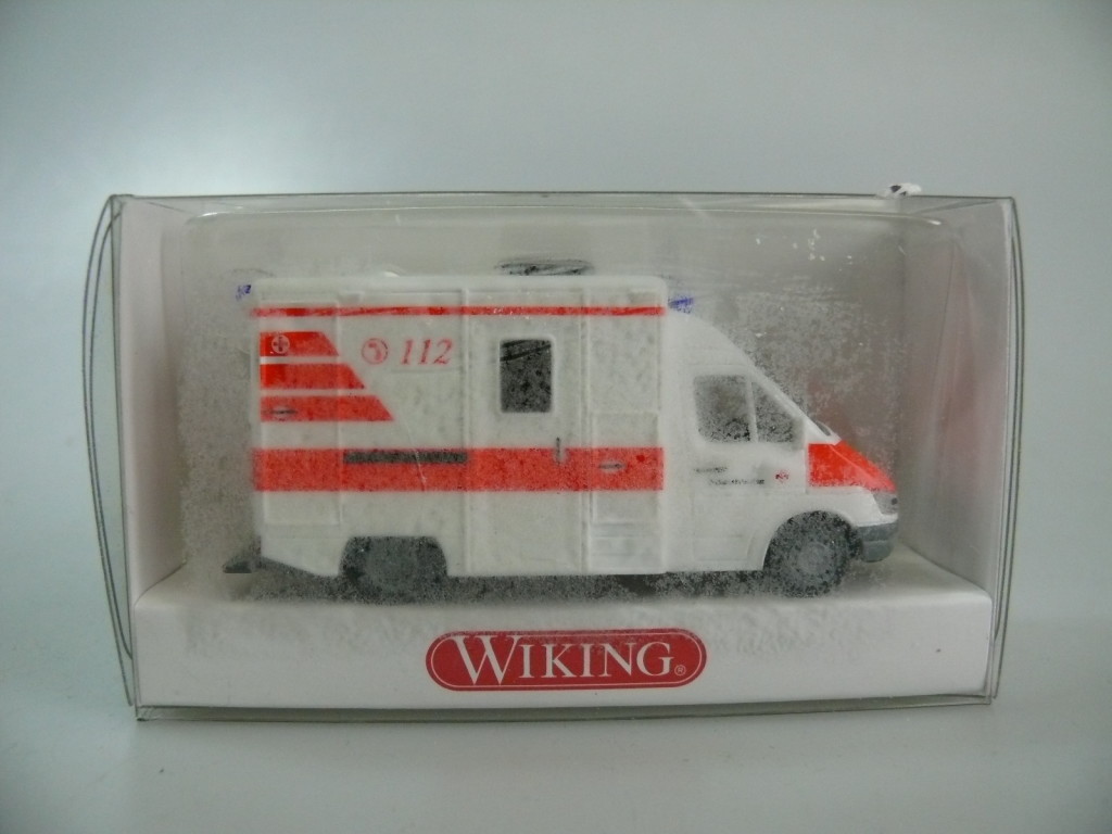1:87 Wiking 0321 04 30 MB Sprinter ‚RTW‘ – top/ovp – gearontologist