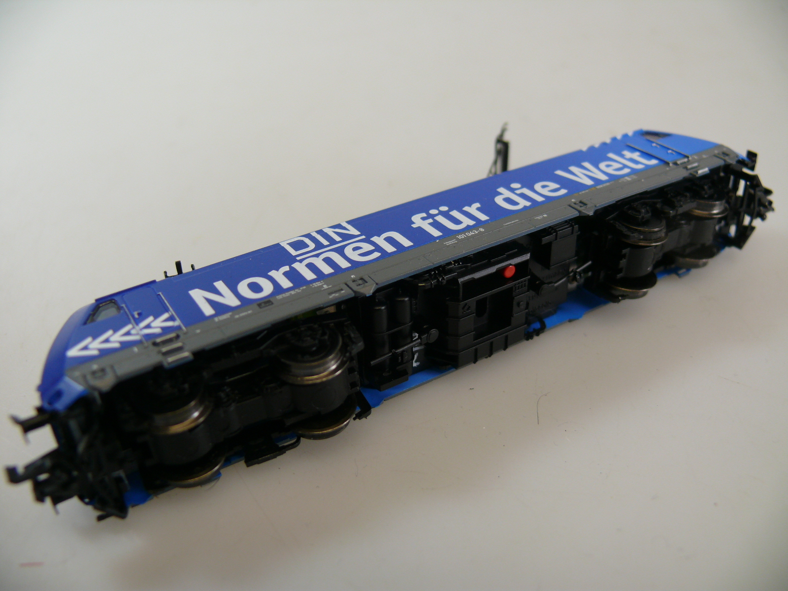 Spur N: Fleischmann 82 7355 DAMPFLOK ‚BR 101 NORMEN FÜR DIE WELT‘ – neu ...