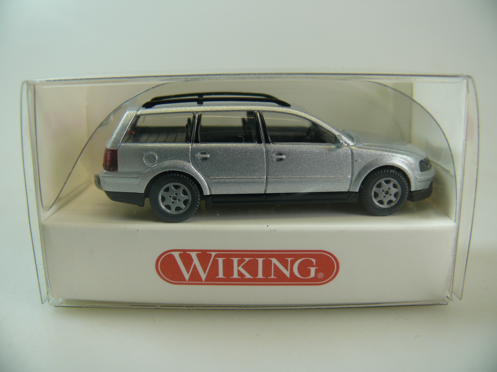1:87 Wiking 038 04 23 VW Passat Variant 'silber-met.' - neu ...